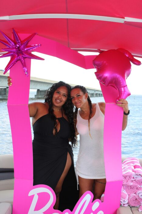 Sally's Boat Parties - Bachelorette party Destin - Crab Island Rental